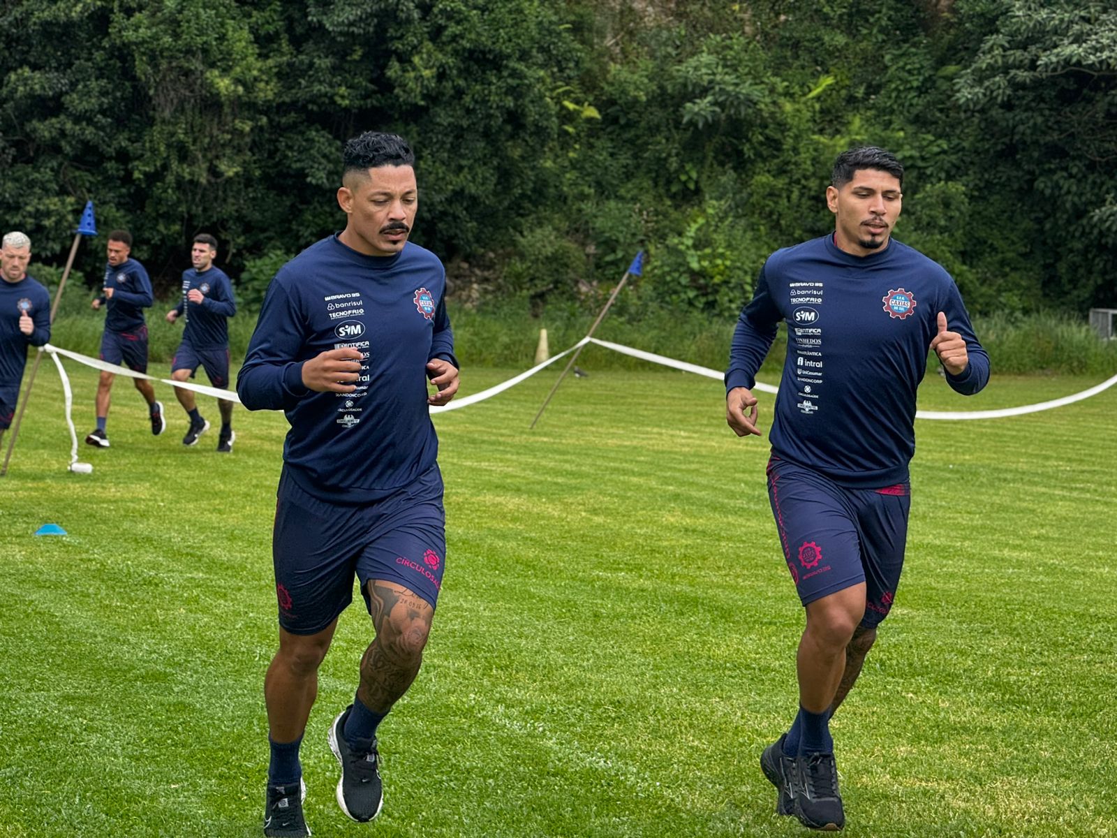 Elenco do Caxias se apresenta com 19 jogadores para os trabalhos da pré ...
